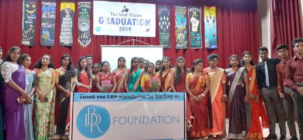 Tea Leaf Vision ஆங்கில இலவச கல்வி நிறுவனத்தின் 10 ஆம் ஆண்டு சான்றிதழ் ...